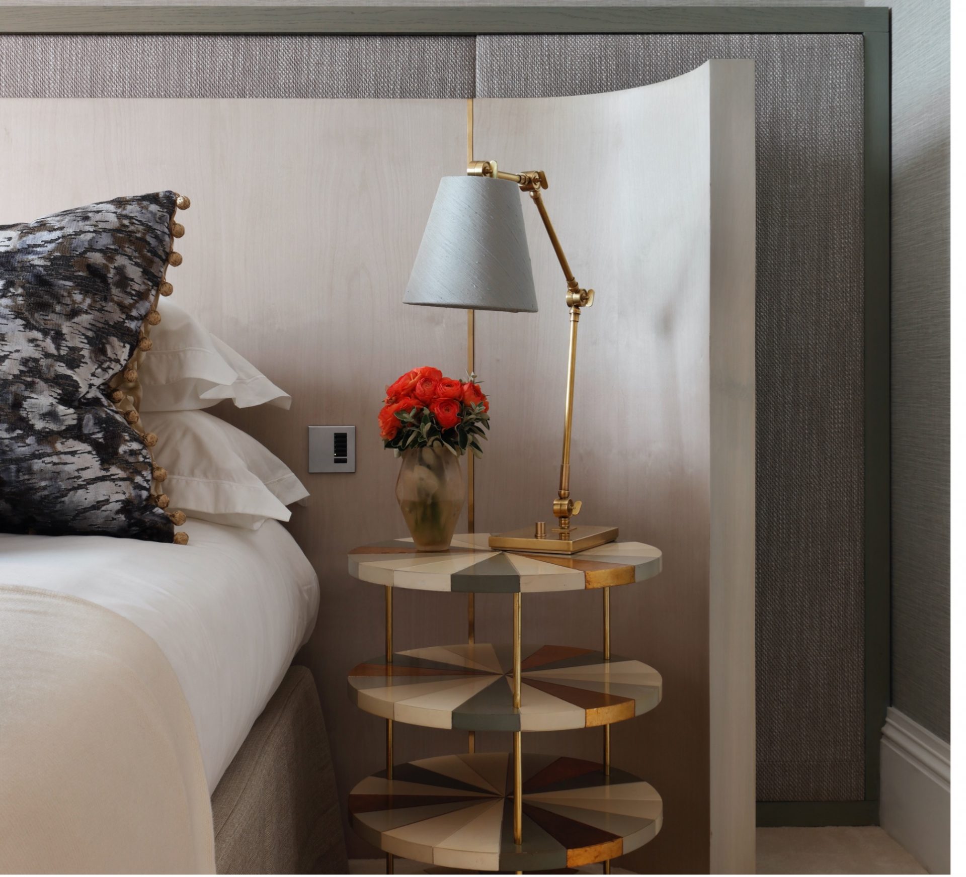 How to design a bedside table, according to interior experts – RRNews